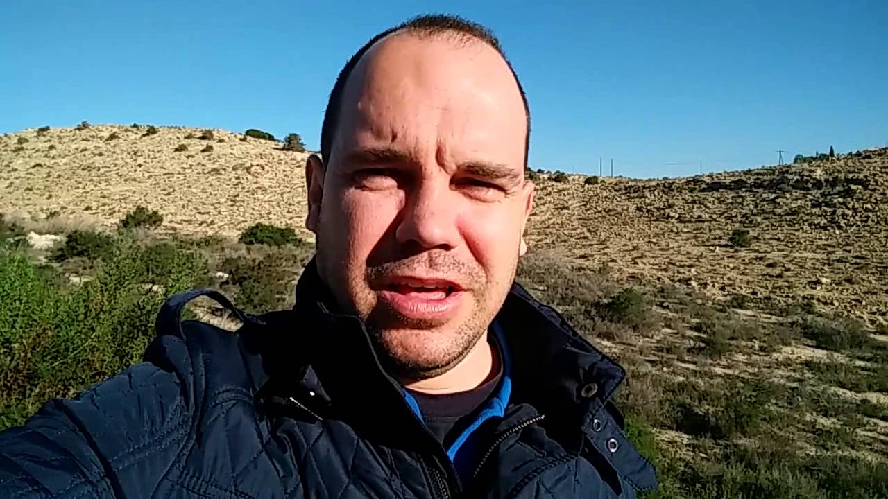 Cómo ser consecuente en tus acciones offline y online - YouTube