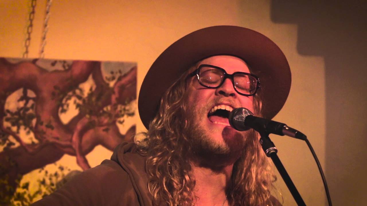 Allen Stone - "Let It Be Me" Live @ Castoro Cellars - YouTube