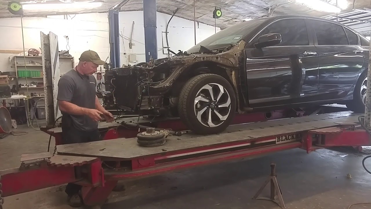 2017 Honda accord collision repair - YouTube