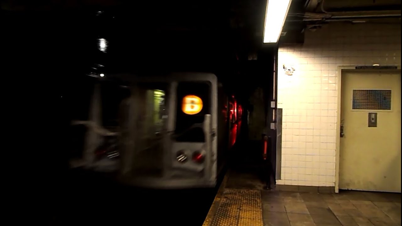 New York City Subway HD: Sunday Trains at 42nd Street - PABT Including ...