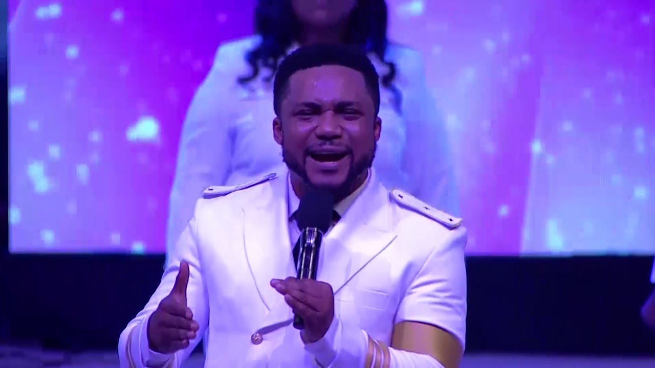 Top Praises And Worship Song - Tim Godfrey Live - YouTube