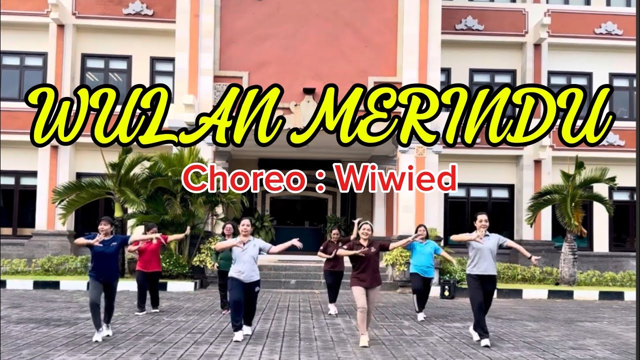 WULAN MERINDU //LINE DANCE // CHOREO : WIWIED - YouTube