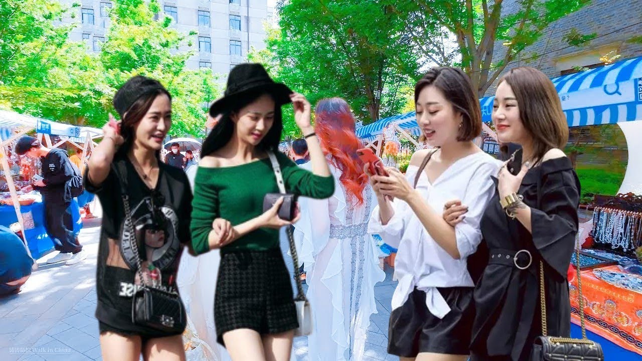 4K Walk | 游武汉昙华林，感受挤爆的客流量 | play wuhan tan hua lin, feel crowded ...