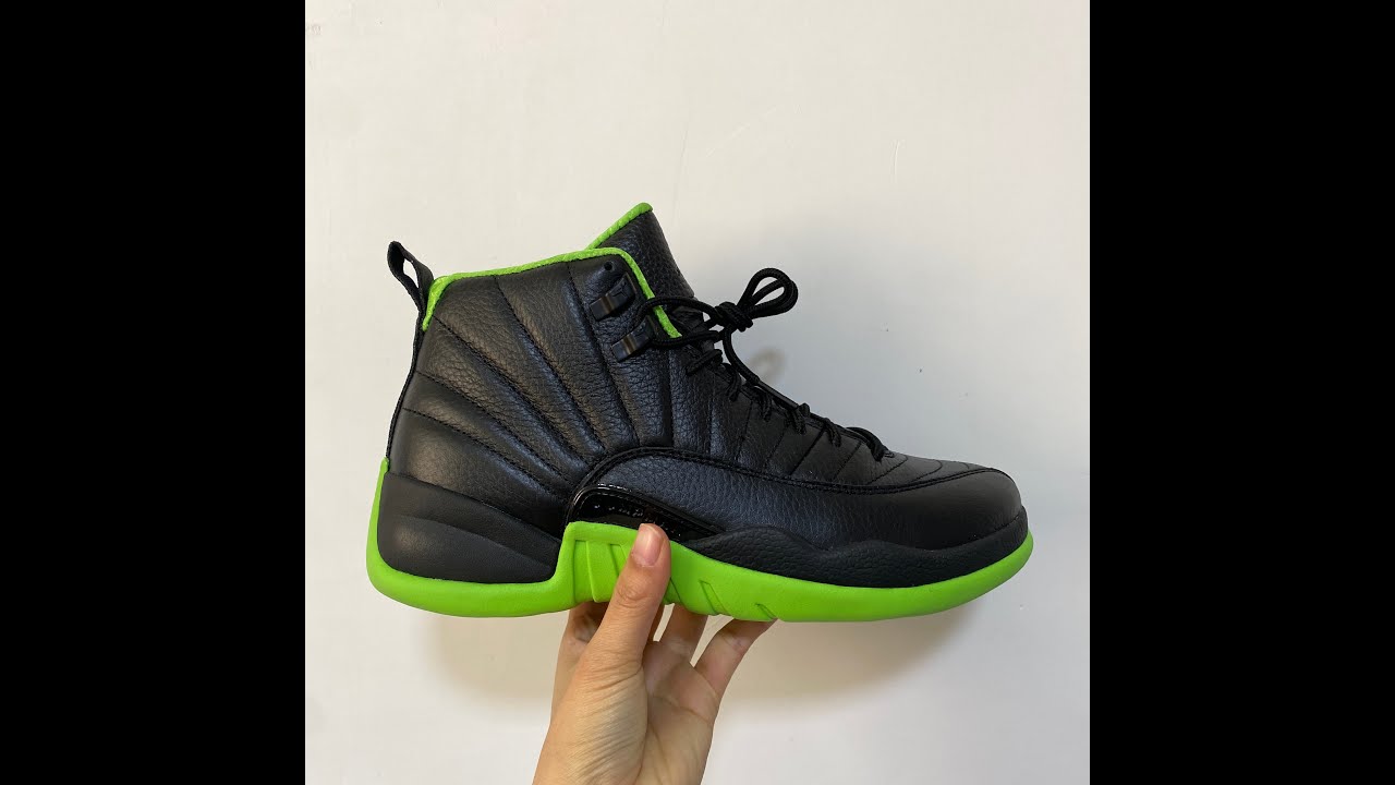 Air Jordan 12 "28 Days of Flight" Unboxing First Looking! - YouTube