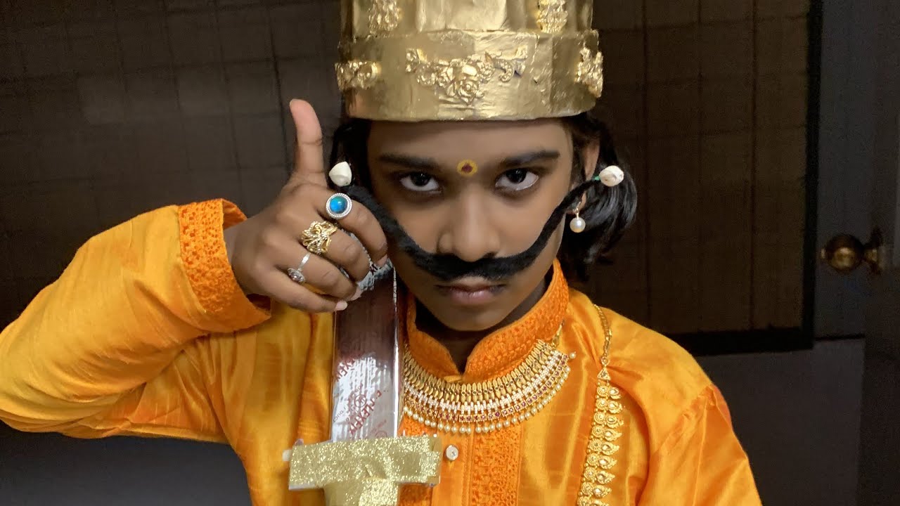 Pulikesi dances for Ranjithame song - YouTube