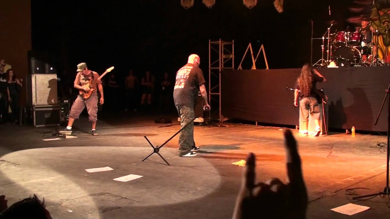 Iron Maiden - Prowler ( Paul Di'Anno ) - La Legendaria voz de IRON ...