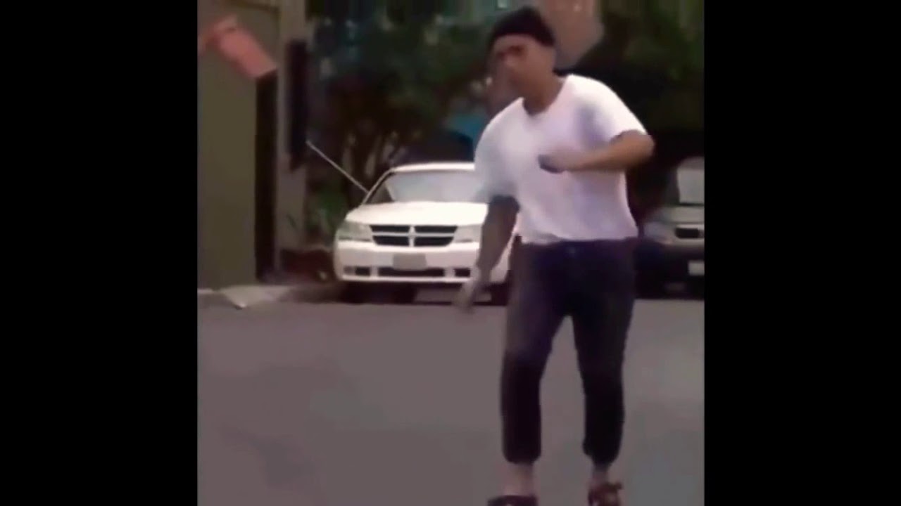 Eight minutes of total cringe - YouTube