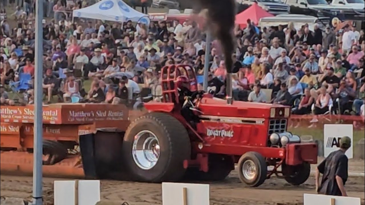 2025 Embro Tractor Pull 9300lb Super Farm Class - YouTube