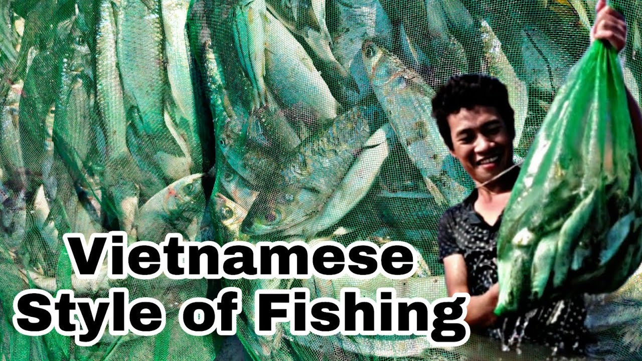 Vietnamese Style of Fishing {Paglalambat sa Dagat} - YouTube