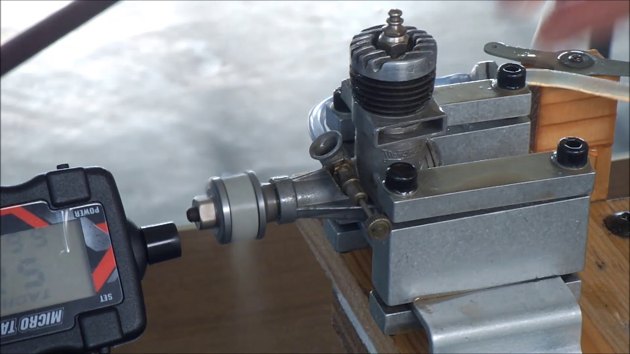 FUJI 099 Menasco model engine フジ 099 メナスコ試運転 - YouTube