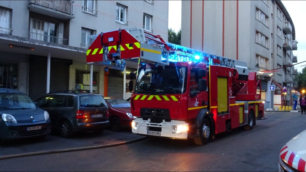 Pompiers de Paris en Urgence ( compilation ) Paris Fire Dept Engines ...
