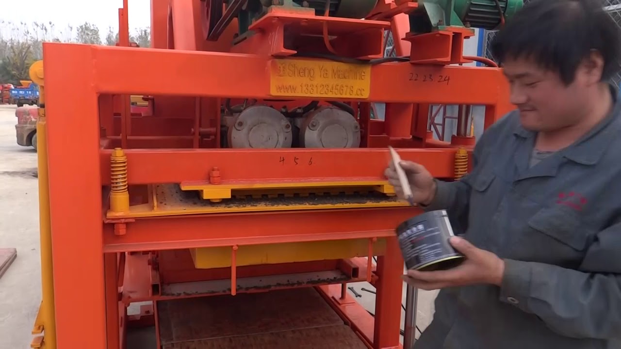 QTJ4-26C Semi automatic Block making Machine-Installation step 5 - YouTube