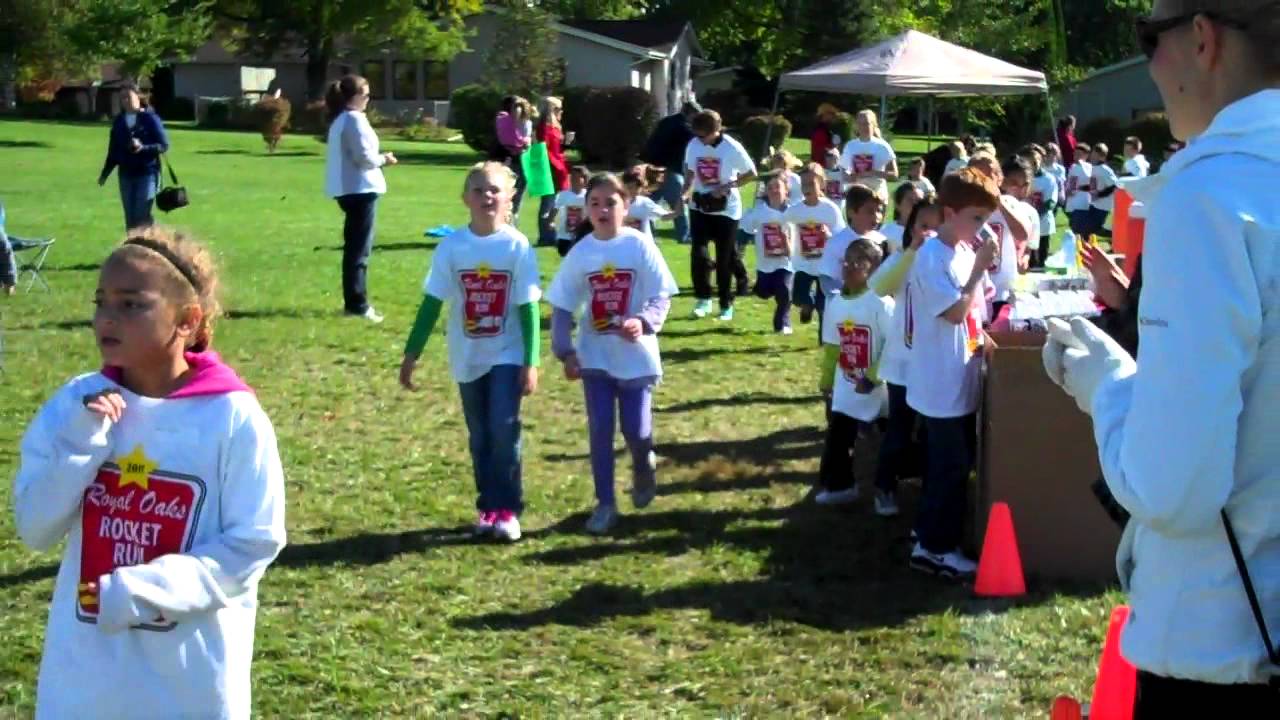 Royal Oaks Rocket Run - YouTube