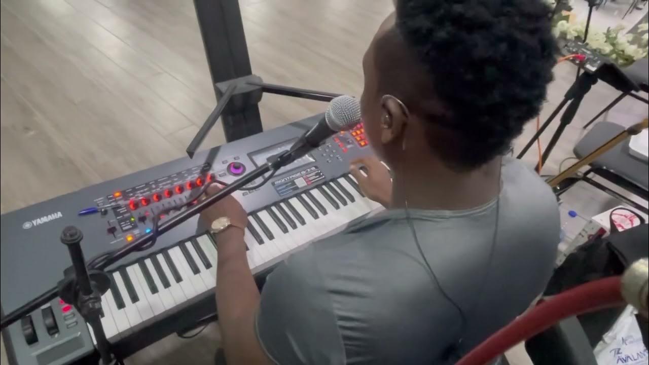 How to use Simple Arp on Yamaha Montage 8 | Tutorial by Ojekunle ...