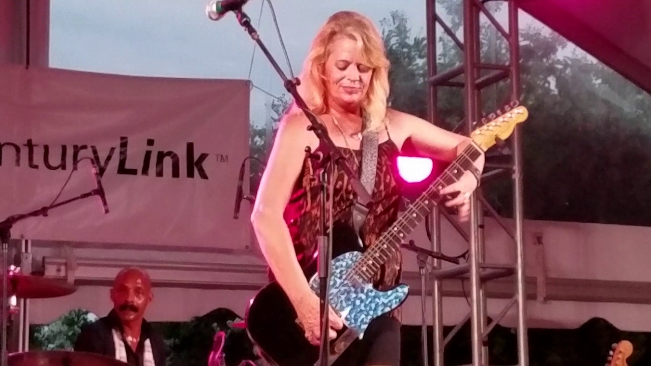 Skyla Burrell: Greenwood Festival of Discovery 7-8-2017 - YouTube