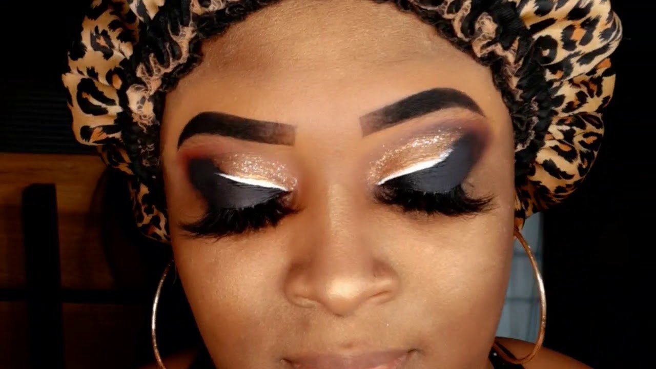 Makeup look | Black out - YouTube
