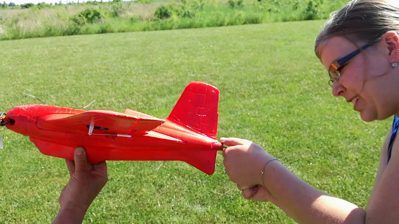 Rc letadlo Messerschmitt Me 163 KOMET with rocket motor na RC airport ...