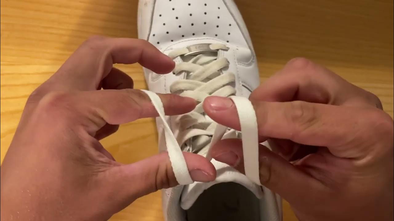 How to tie your shoes fast - YouTube