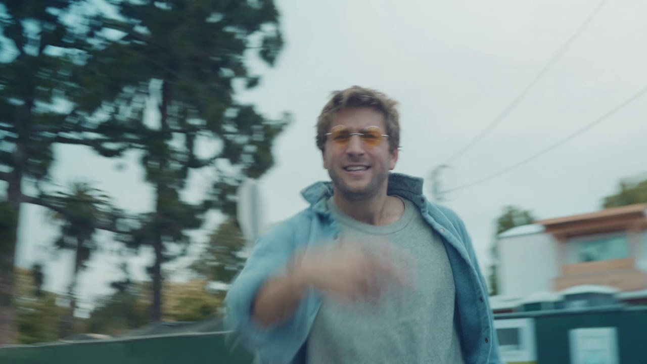 Jackson Breit - Red Light (Walking Video) - YouTube