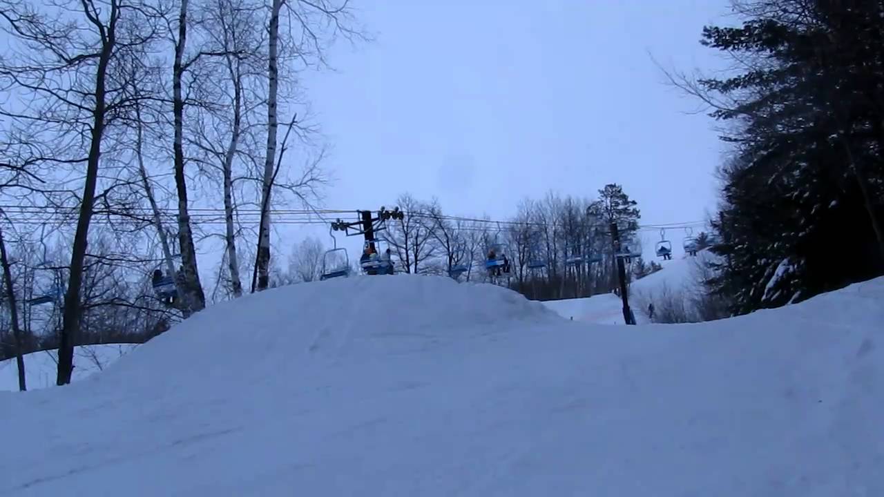 Going off jumps at Ski Gull - Nisswa, MN - YouTube