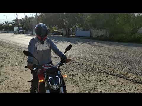 Benelli Tnt 249s sound . Akrapovic sound!