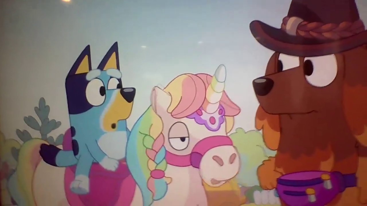 Bluey : markets: poop seen - YouTube