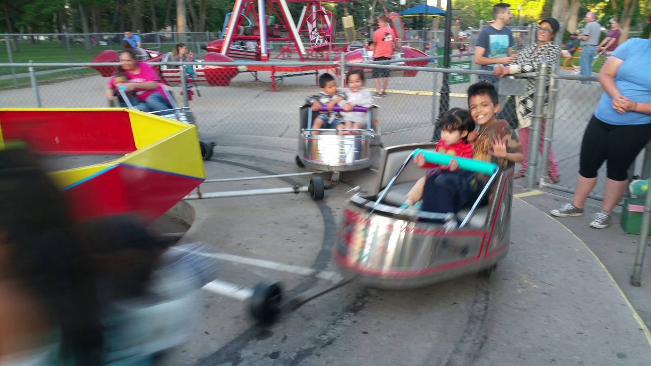 Pueblo City Park Rides - YouTube