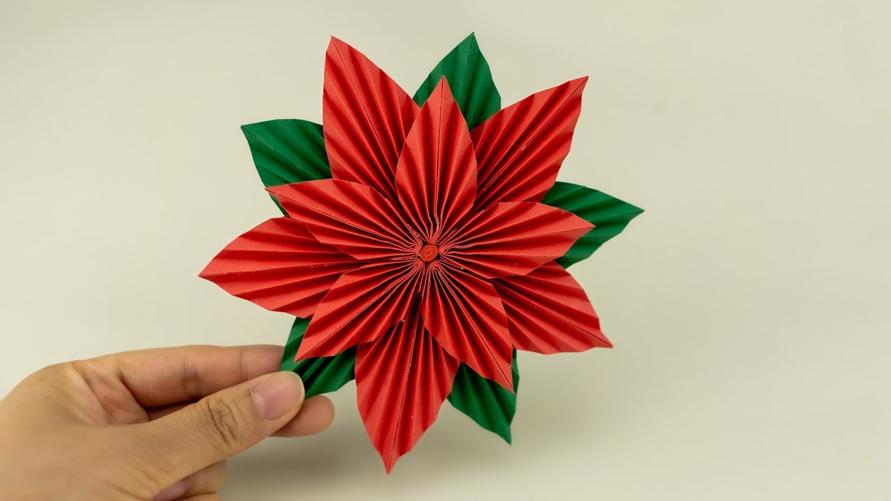 How to make paper poinsettia 2022 - DIY Christmas decor - Paper flower ...