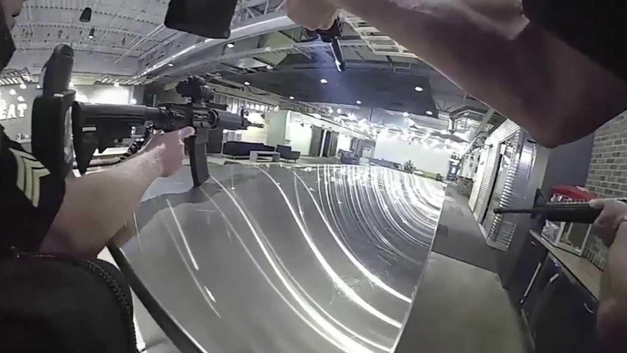 Body Cam Video Shows Officers and Deputies Respond to Middleton ...