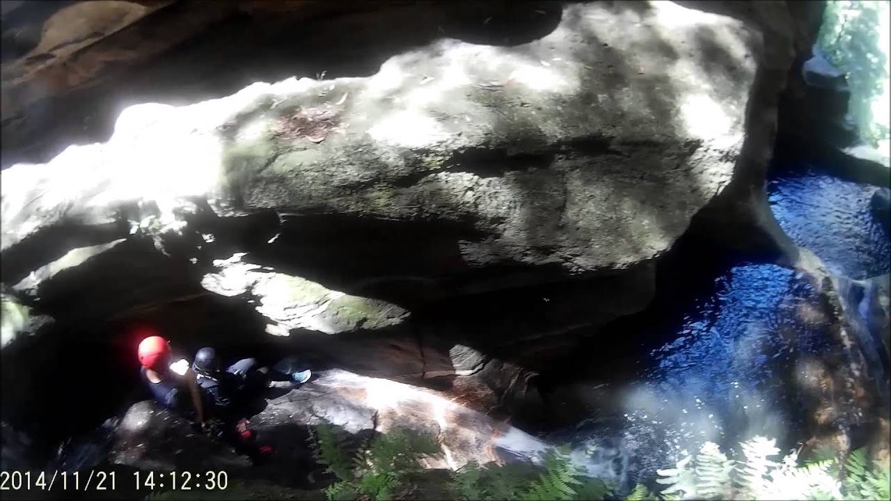 Exhilerating waterfall abseiling and canyoning at Blue Mountains! - YouTube
