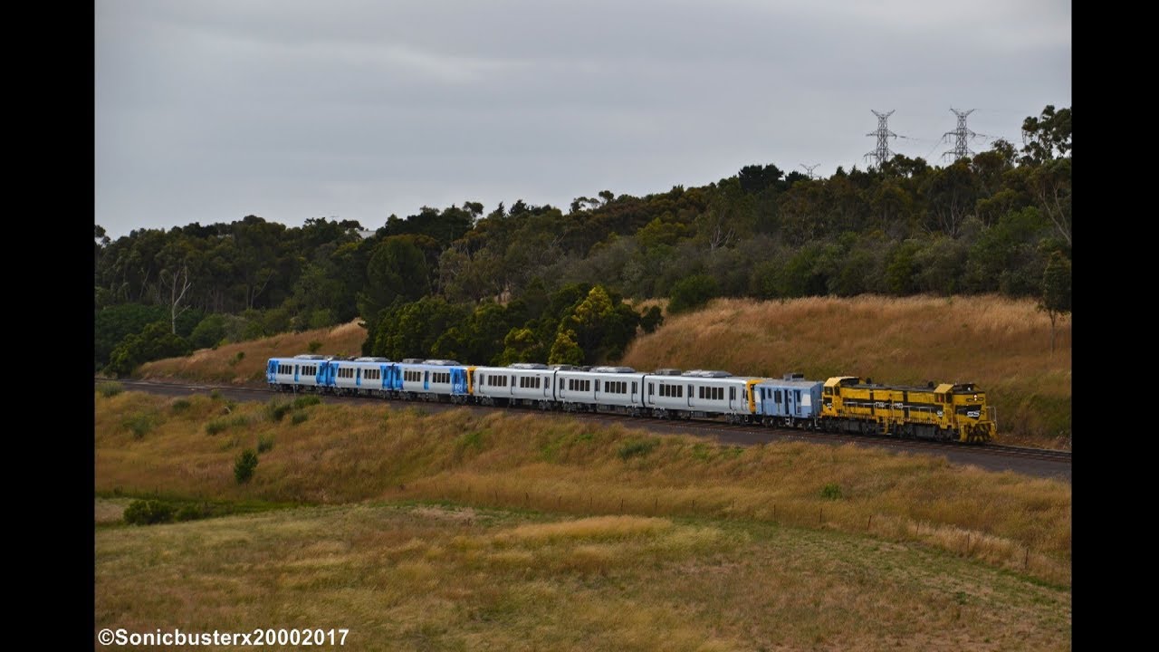 Xtrapolis Transfer from Alstom Ballarat to Epping Workshops 20/12/17 ...