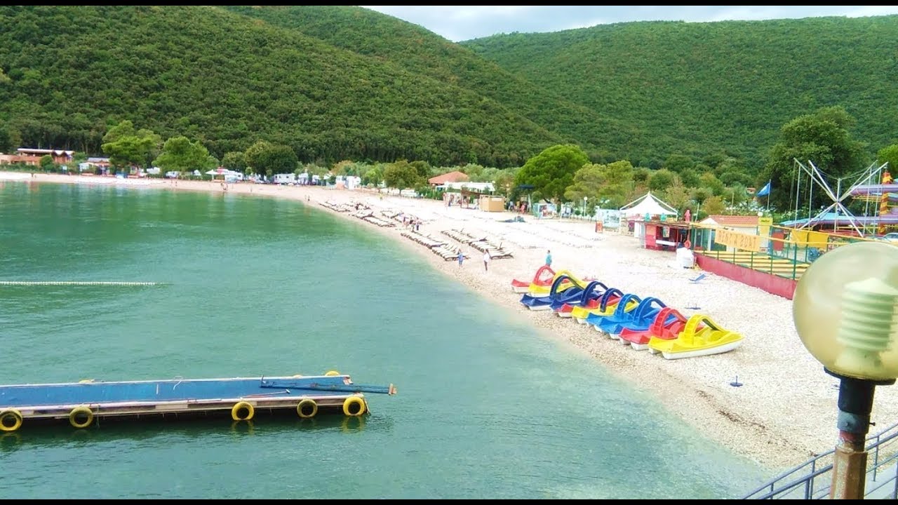 Beach Plaža Maslinica Rabac, Istria - YouTube