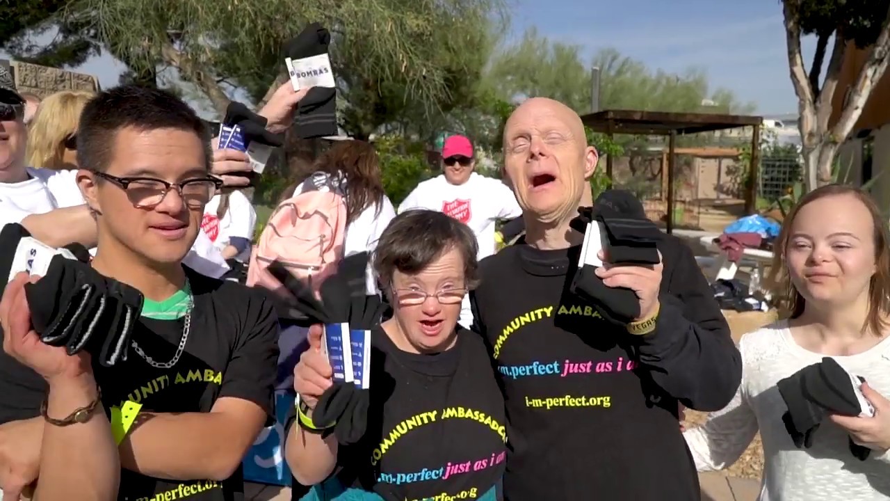 Our Hearts To Your Soles, Zappos for Good 2018 - YouTube