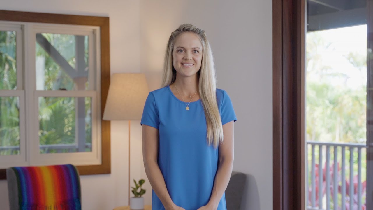 Introduction to Dr. Angie Mueller - YouTube