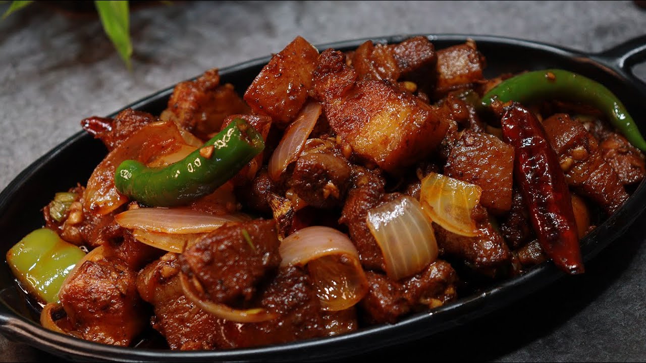 Easy & Tasty Restaurant Style Pork Chilli Recipe | How to make Pork ...