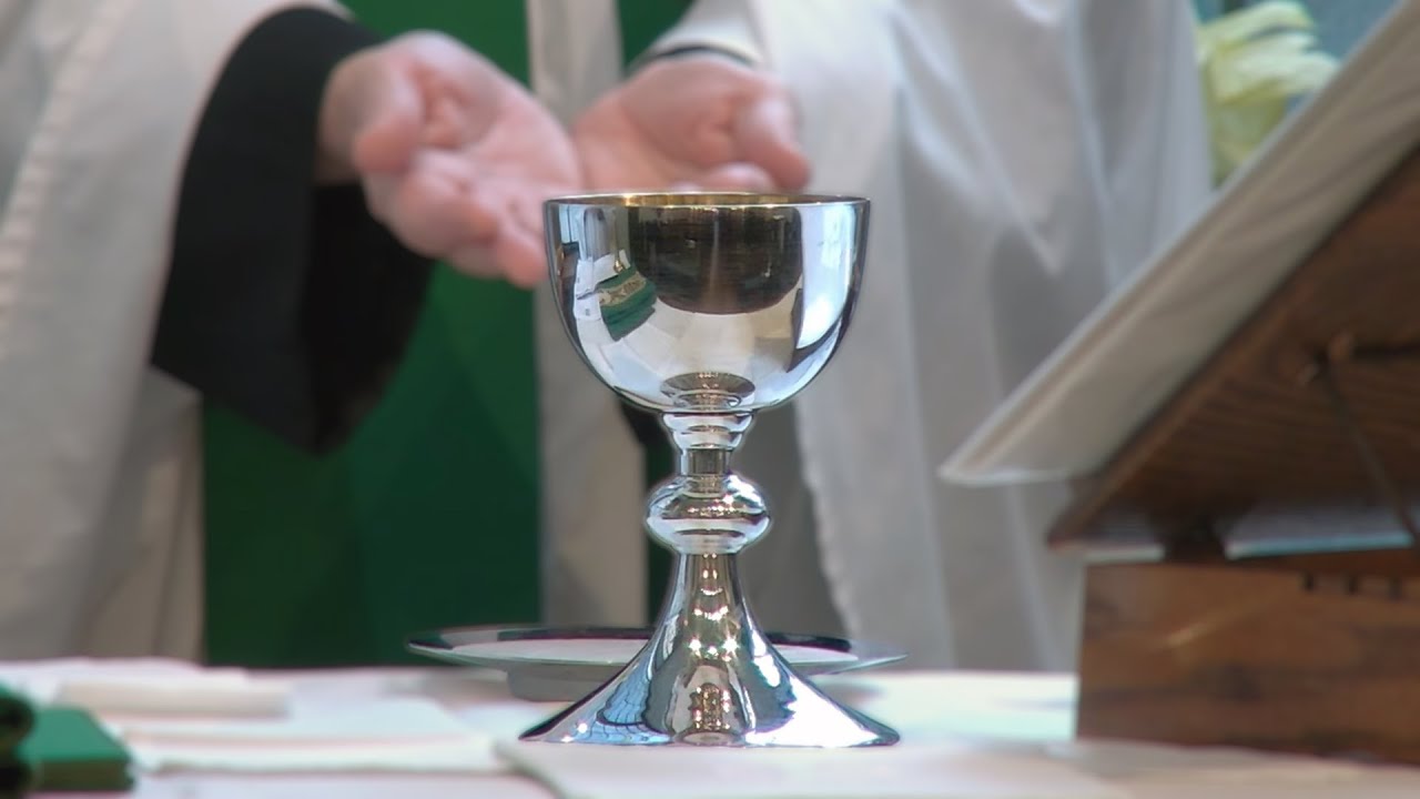 ️ Sainte Communion 🥖🍷 Holy Communion in French - YouTube