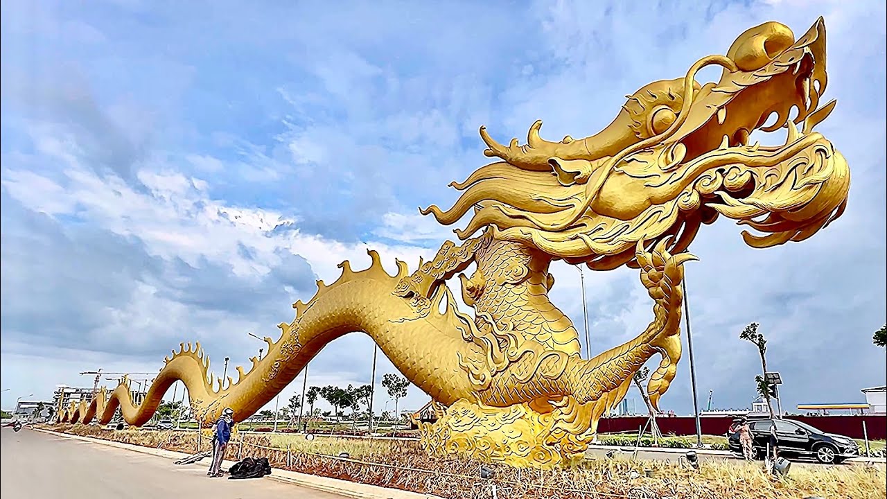 PIK 2 GOLD DRAGON 🐉 of PROSPERITY STATUE ICON visit @ RUKO MEGA ...