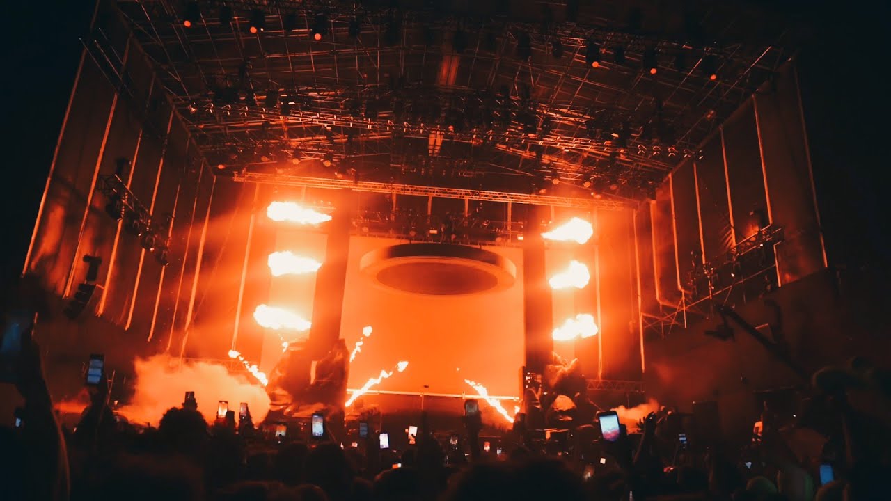 Travis Scott - INTRO (Live in Primavera Sound Buenos Aires) Short by ...