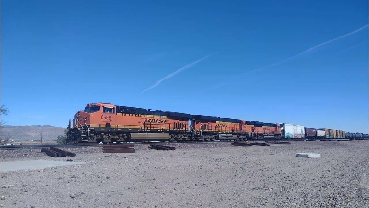 WB BNSF Manifest Train Feat Rear DPU In Daggett Ca! #bigbossrailfanner - YouTube