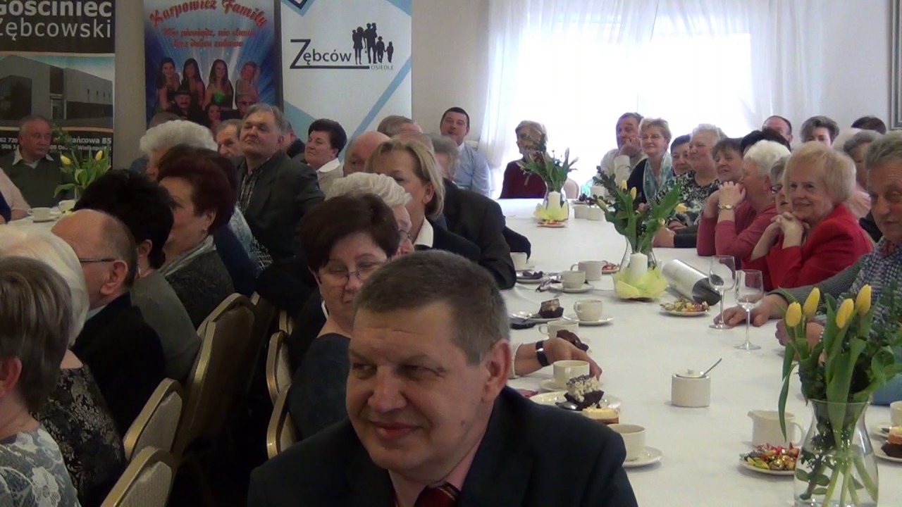 Gościniec występ zespołu "Karpowicz Family". - YouTube
