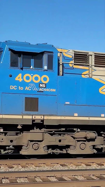 NS 4000 trailing 28X - YouTube