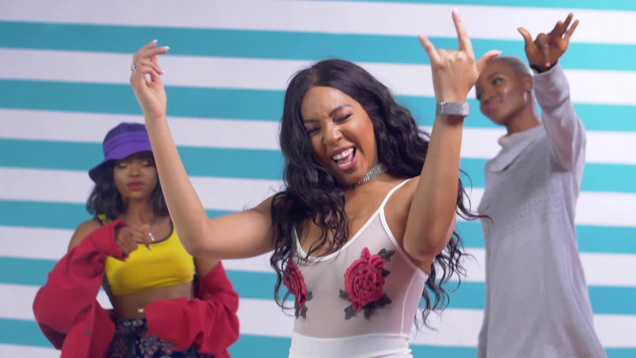 QUEENESS - KILL SH!T (OFFICIAL VIDEO) - YouTube