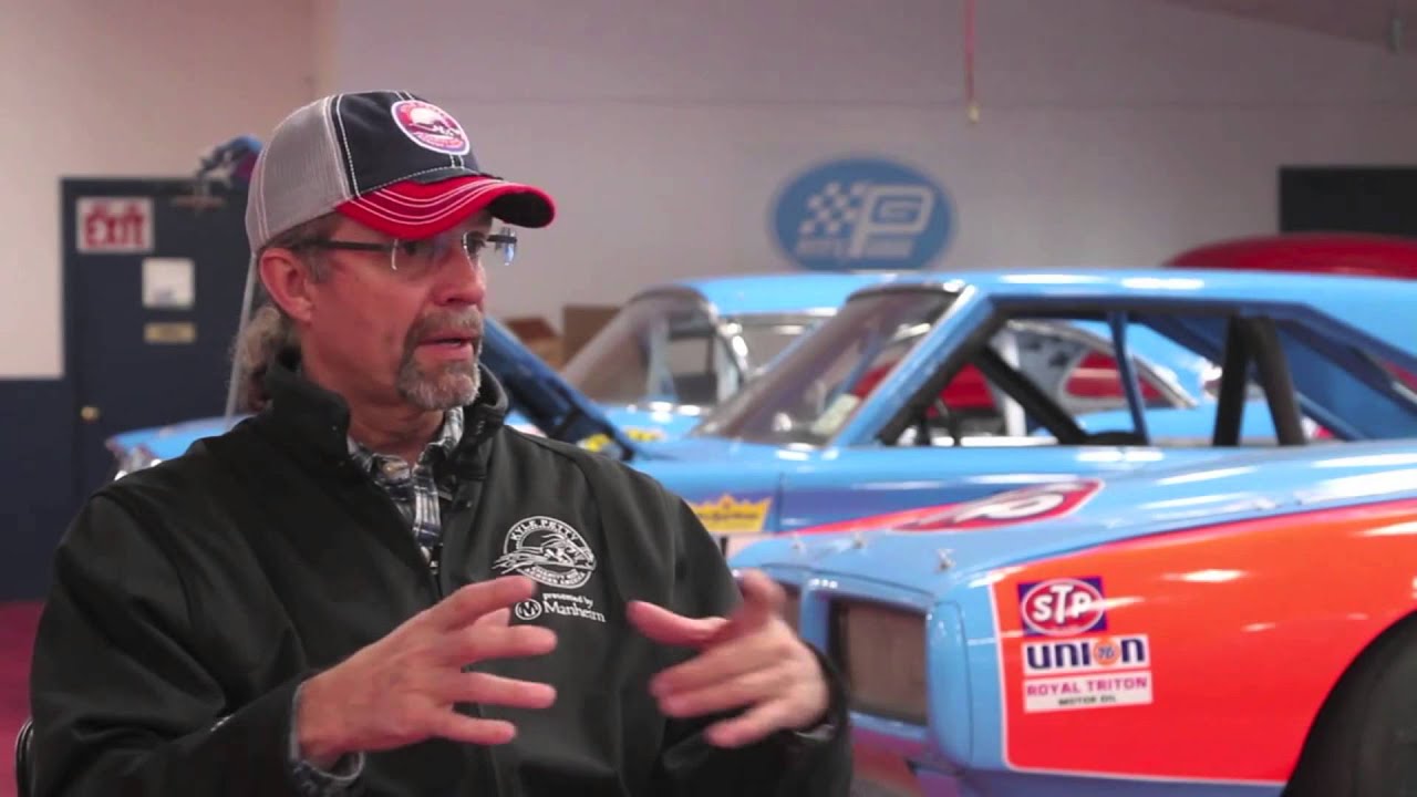 RoadRUNNER Interview with NASCAR Legend Kyle Petty - YouTube