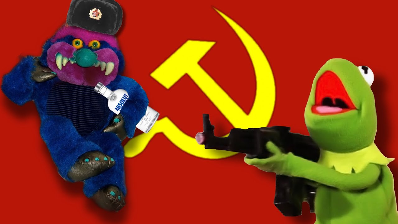 Kermit the frog Goes to Russia 🇷🇺 (Becomes a communist). - YouTube