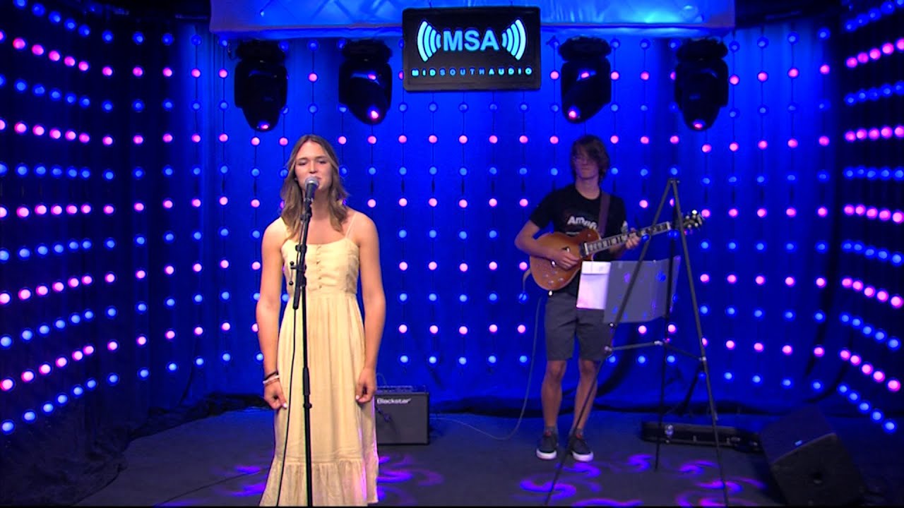 Ava Clayton Performs on the Mid-South Audio Stage - YouTube