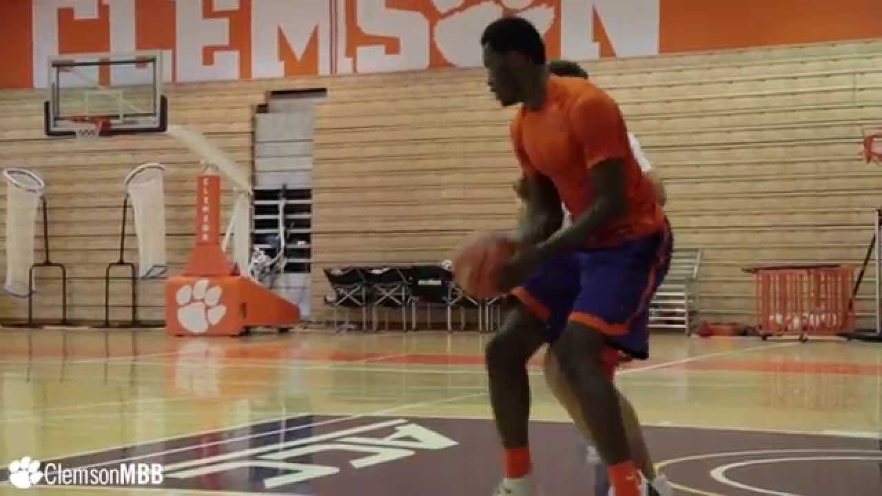 Men's Basketball || Meet Legend Robertin - YouTube