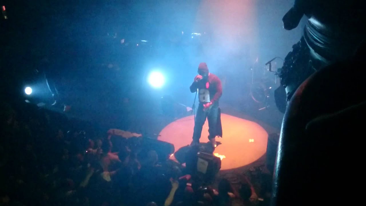 Ne M’appelle Plus Rappeur - Lino - Live A La Cigale - YouTube