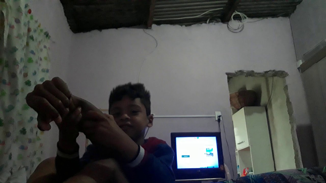 Brincando De Lutinha Com A Mamãe Youtube