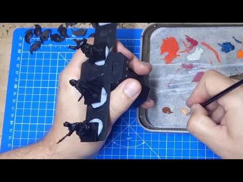 28mm Painting faces, batch painting. Table top standard - YouTube