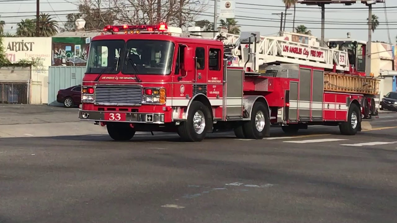 Lafd Lightforce 33 responding code 3 - YouTube